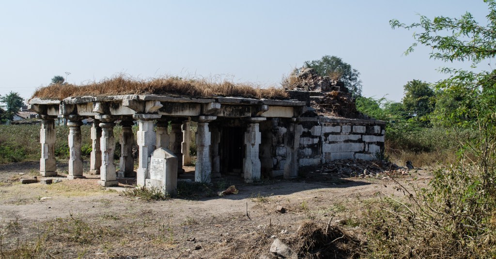 Sri Someswara temple in Kolanupaka near Warangal (Telengana) – Moni Gāthā