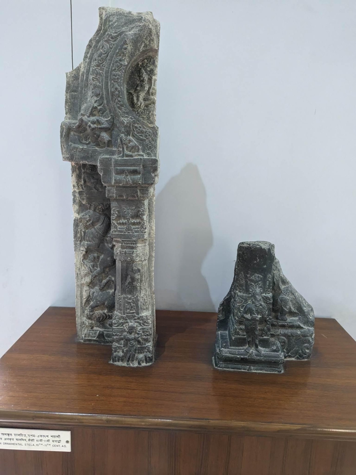 Photodocumenting Museum Sculptures I – Coochbehar Palace Museum (newly renovated) – Moni Gāthā
