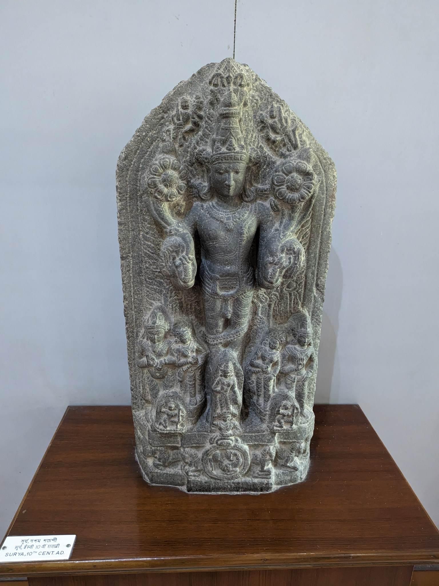 Photodocumenting Museum Sculptures I – Coochbehar Palace Museum (newly renovated) – Moni Gāthā